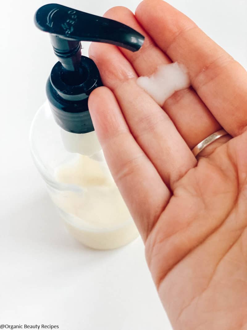 Homemade Hand Lotion with 4 ingredients - Organic Beauty Recipes